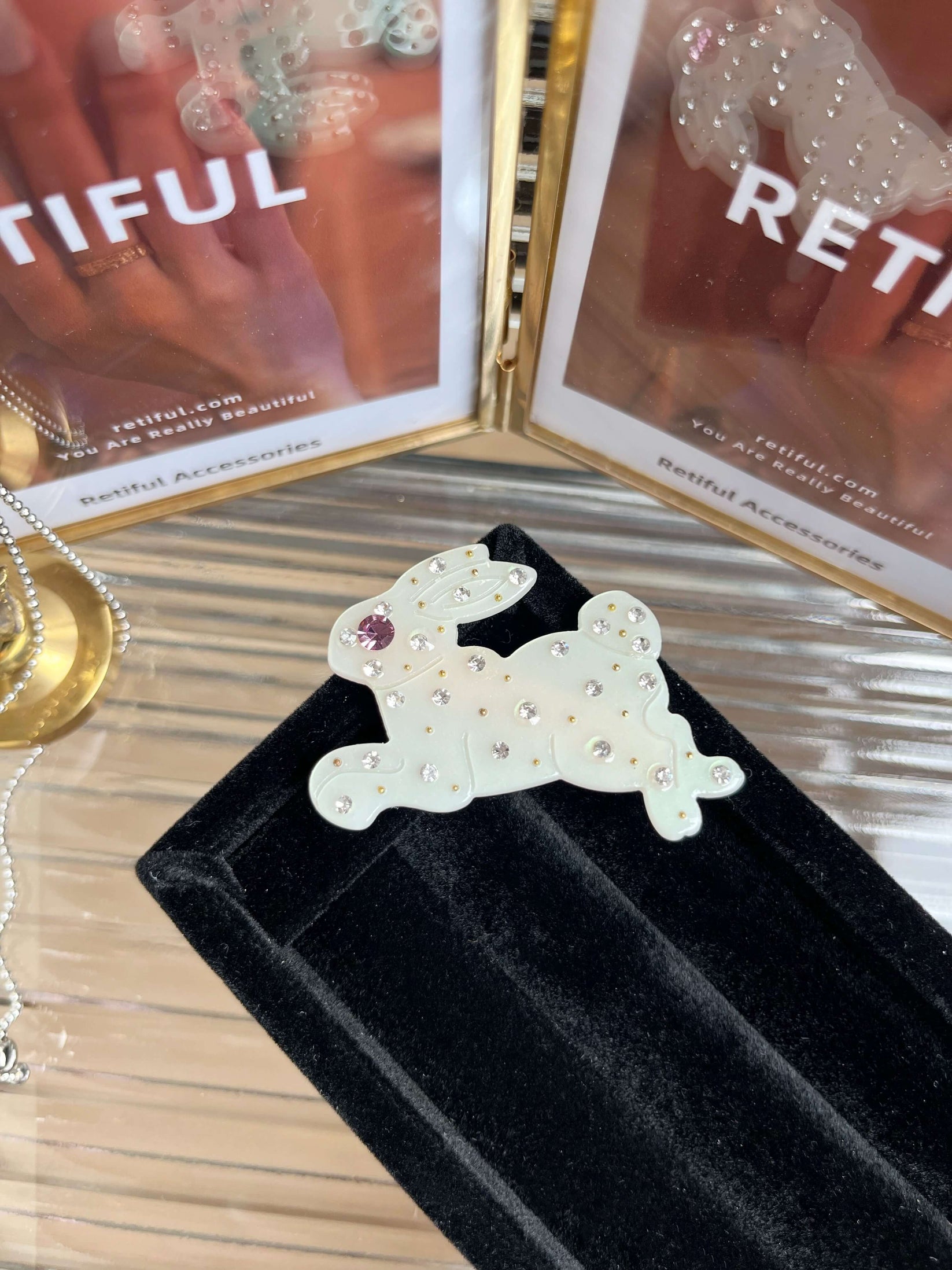 Luxury Rabbit Hair Clip – Retiful