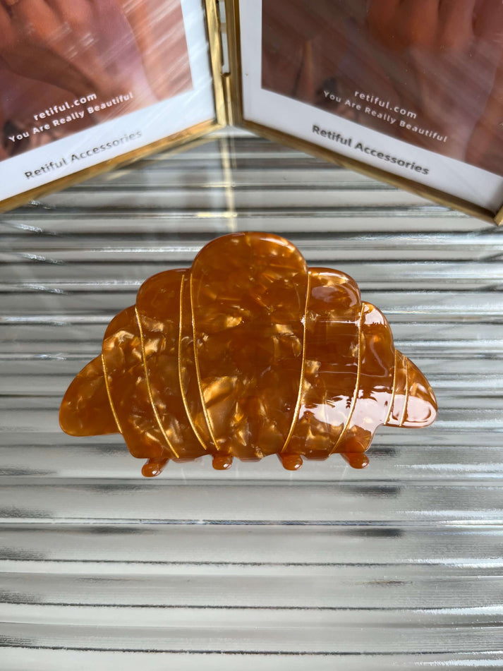 Big Croissant Hair Claw – Retiful