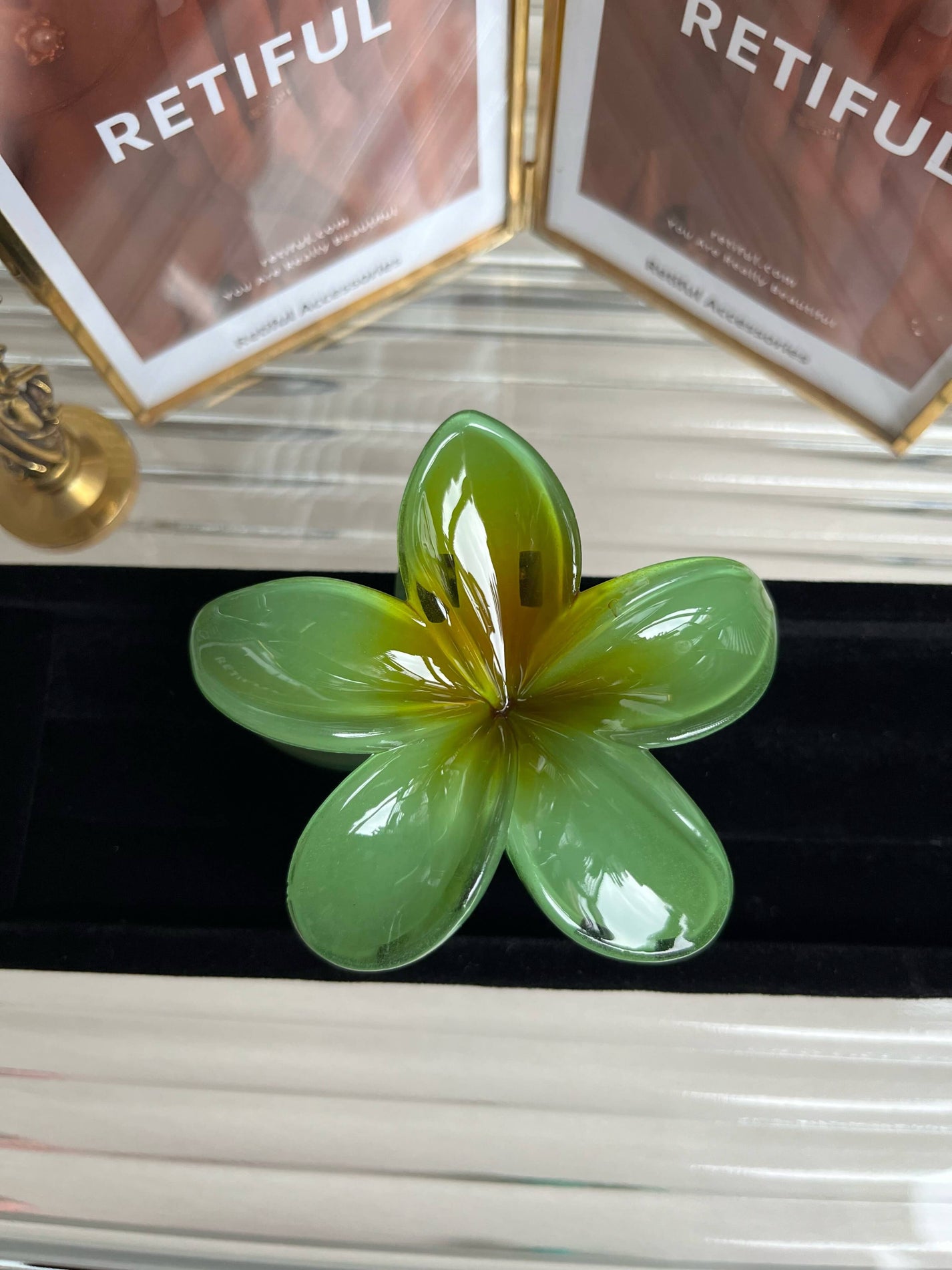 Flower Claw Clip In Green – Retiful